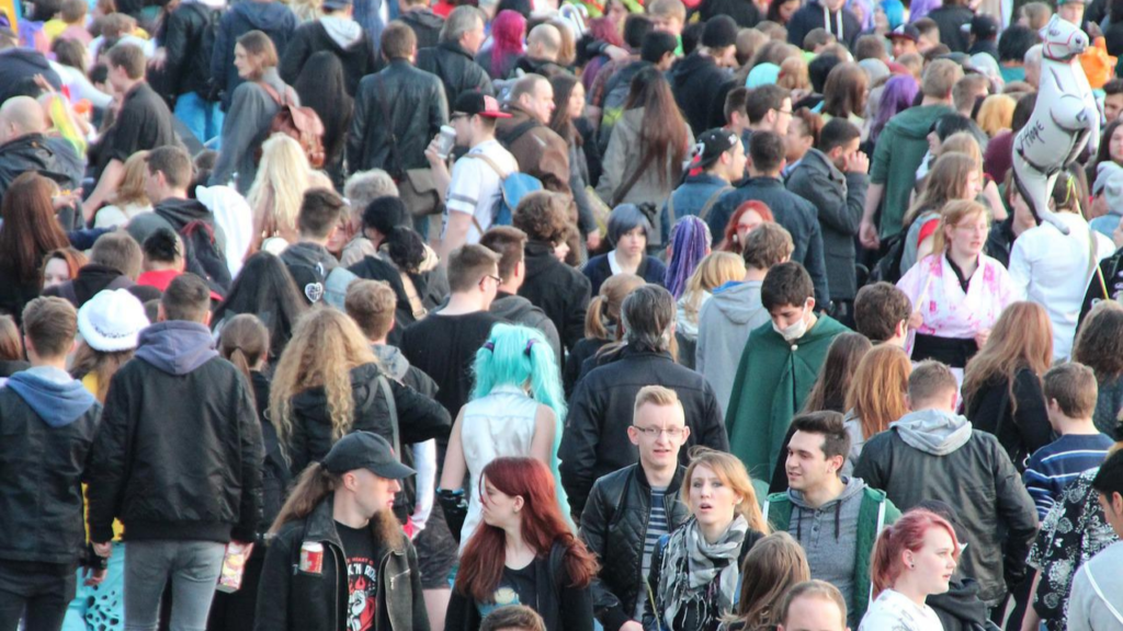 Human Overpopulation: How To Fight It and Change The World - GuideByTips